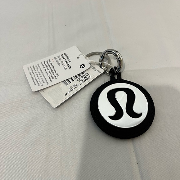 lululemon athletica | Accessories | Lululemon Black And White Logo ...